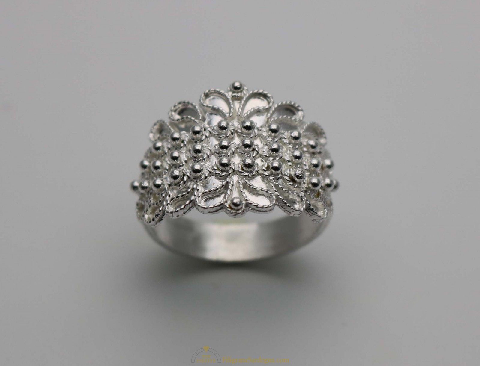 Fede sarda campidanese in filigrana realizzata a mano - Gioielli Sardi ...